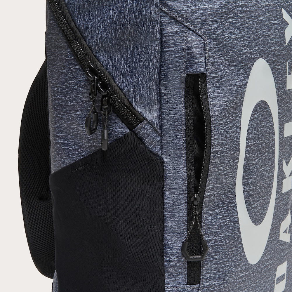 Oakley Enhance Backpack L 8.0 - New Athletic Grey | Oakley® 日本