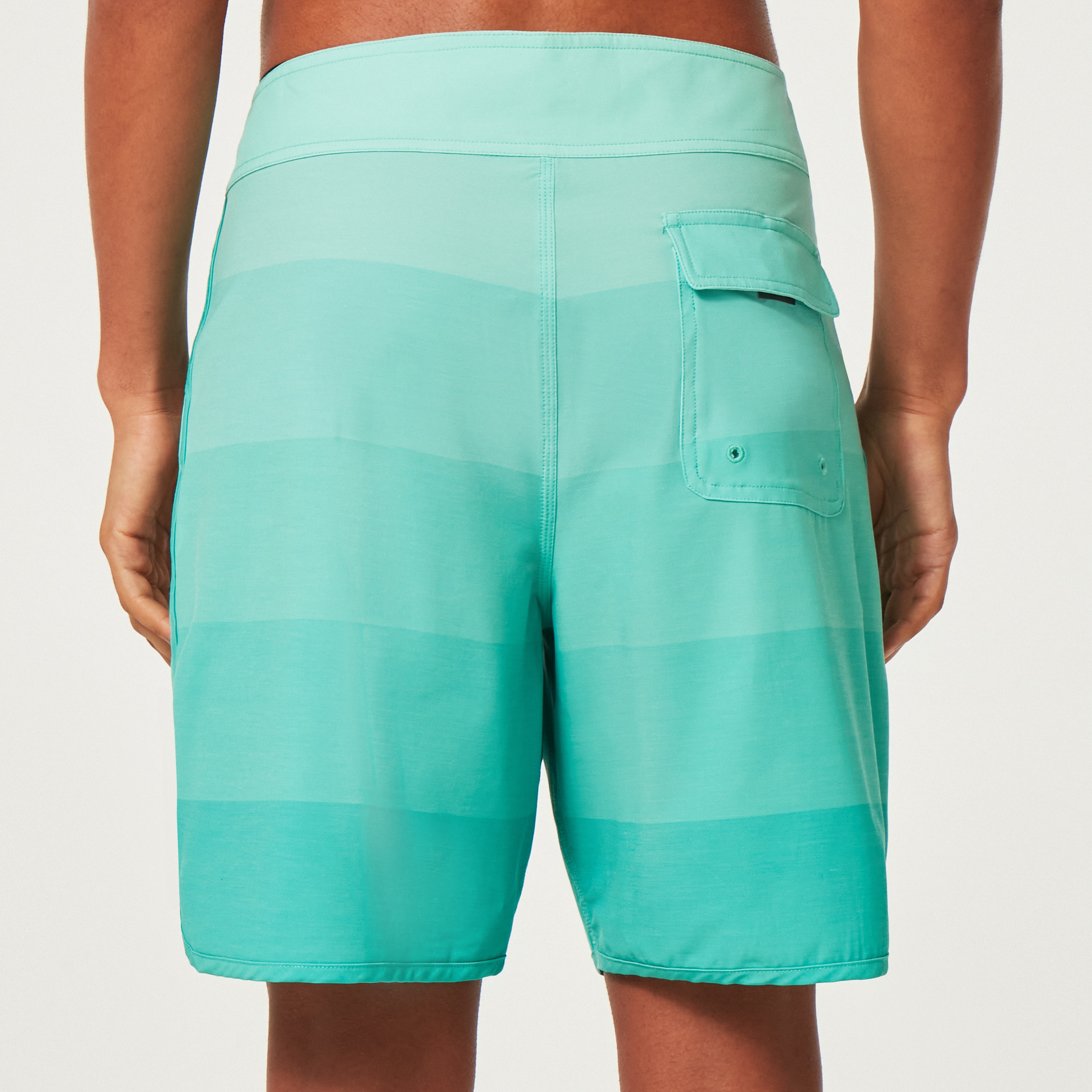 Oakley Retro Mark 19" Boardshort - Mint Green | Oakley® 日本