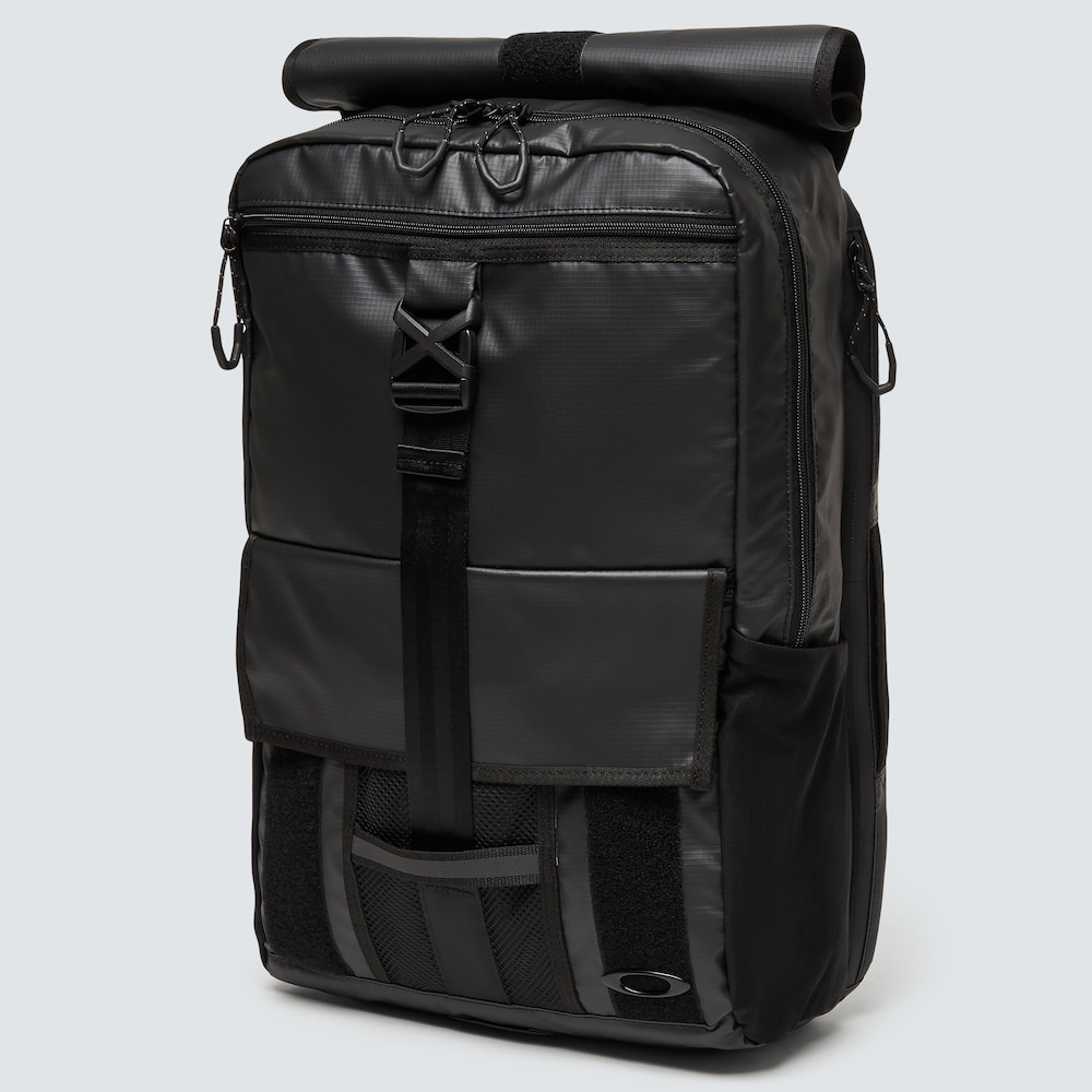 Oakley Essential Wp Backpack M 6.0 - Blackout | Oakley® JP